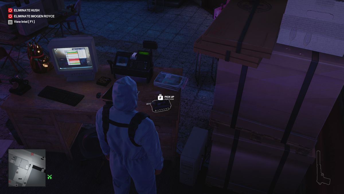 The weirdest Hitman 3 weapons and how to get them | PC Gamer