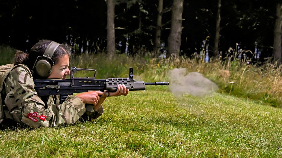 What takes over 71,922 shots but only 500 bullets? Catching a bullet ...