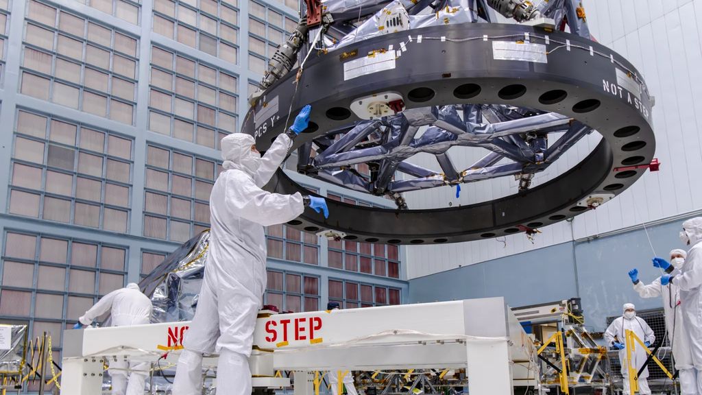 NASA's Roman space telescope gets ready to stare at distant suns to ...