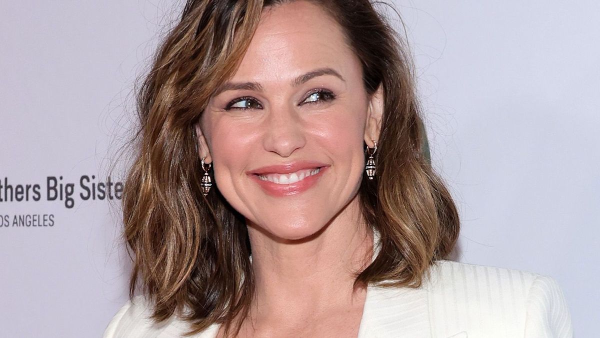 Jennifer Garner Debuts Gorgeous Bronde Bob on the Red Carpet | Marie Claire