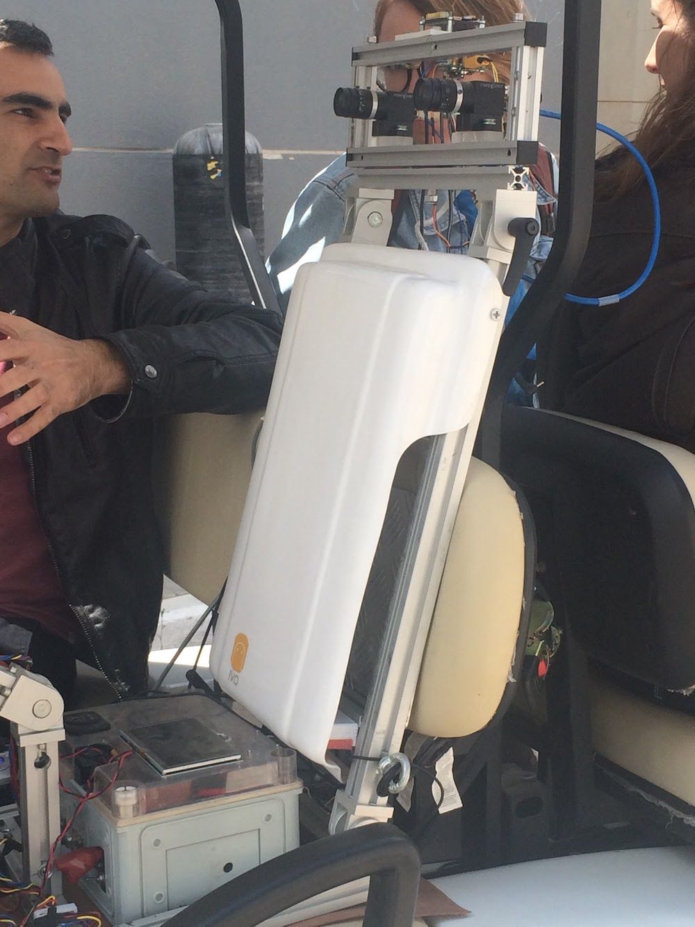 Meet the Robot Chauffeur That Fits into a Suitcase | Live Science