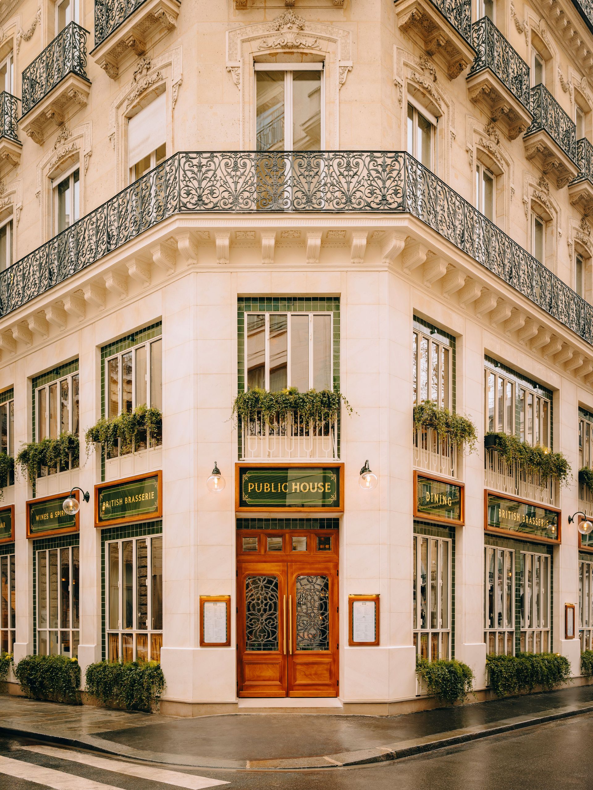 Public House brings a taste of good old London to Paris | Wallpaper*