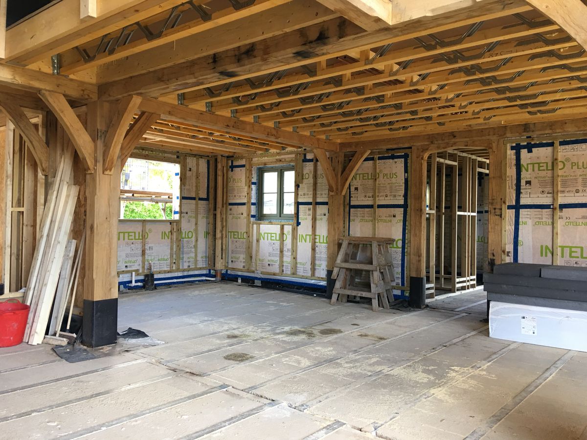 How to spot wet rot — plus how to treat it | Homebuilding