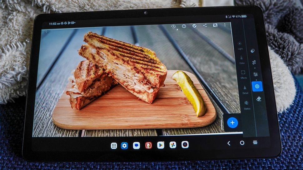 TCL's NXTPAPER screen tech is getting easier on the eyes | Android Central