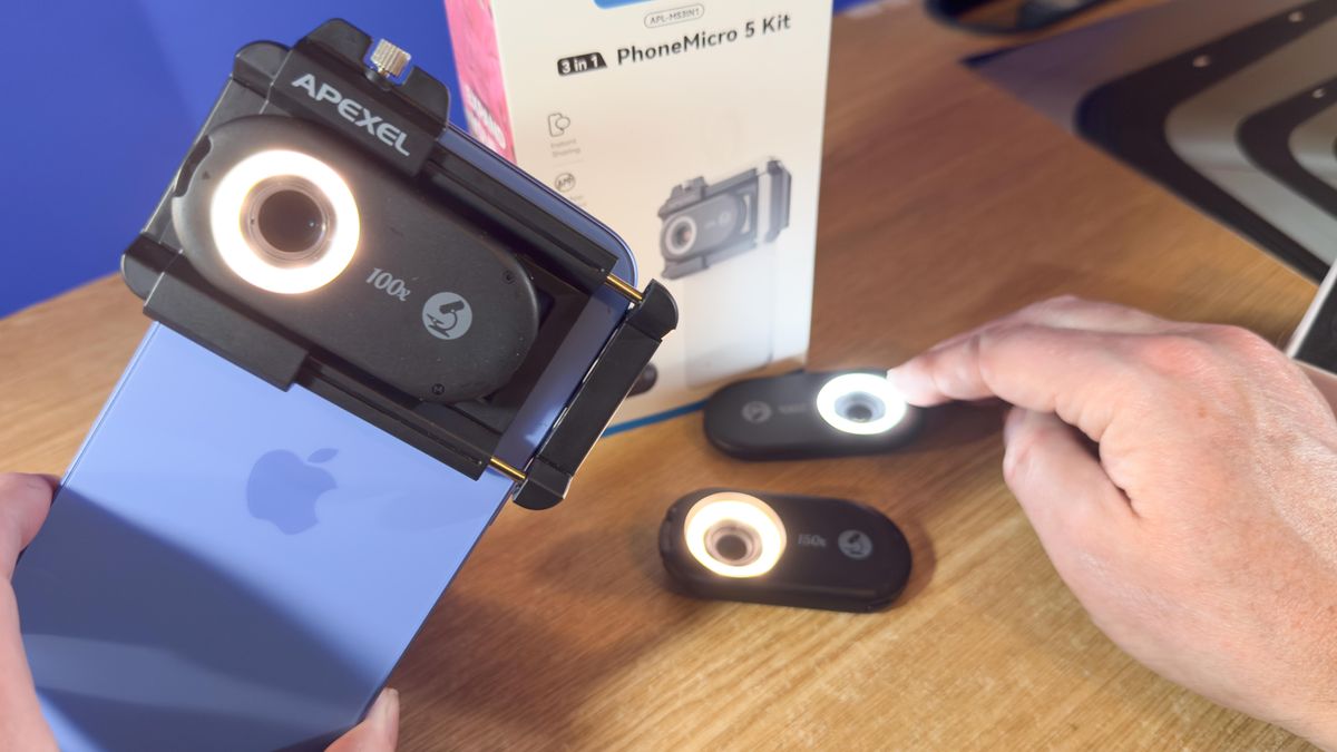 Apexel PhoneMicro5 Smartphone Microscope Kit review | Digital Camera World
