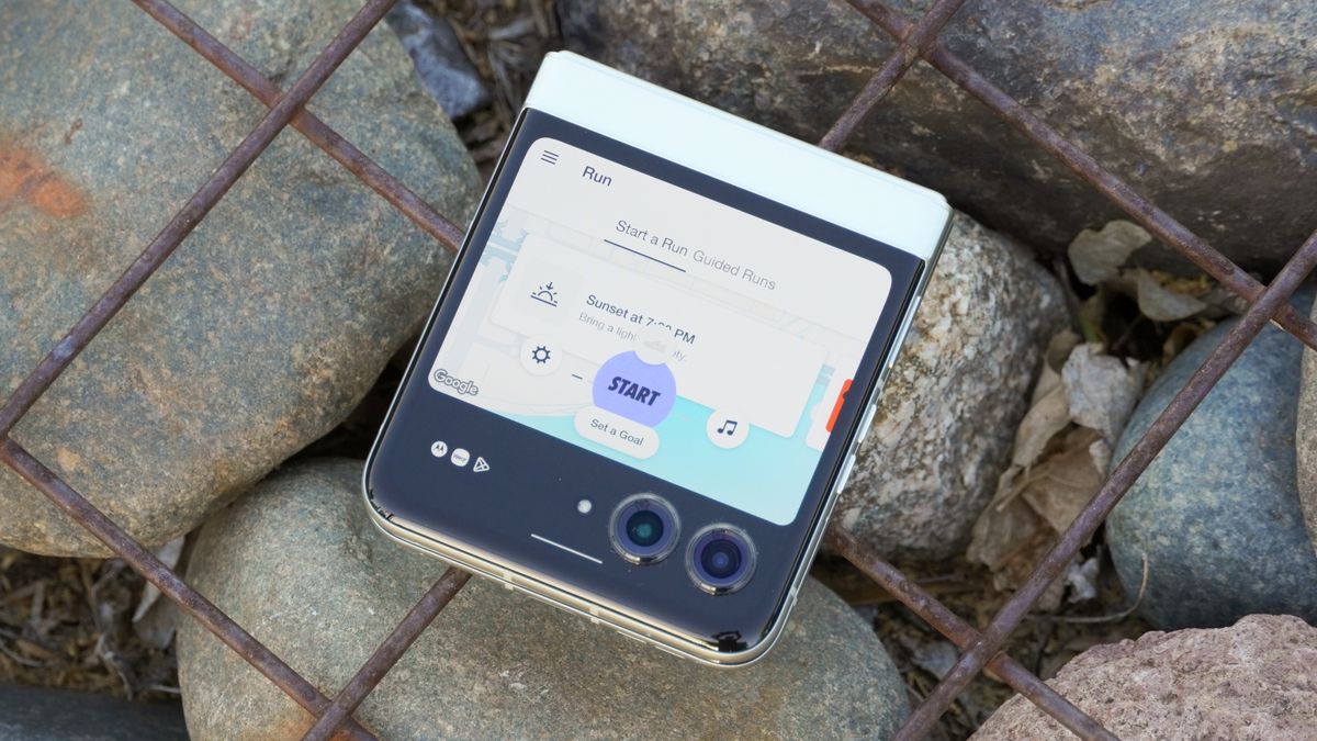 Flip phones are the running companions I didn't know I needed | Android ...
