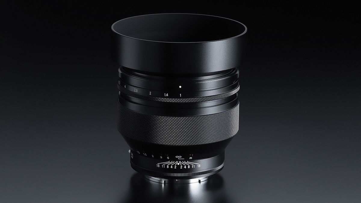 Super-fast 50mm f/1.0 standard lens is coming for Sony mirrorless ...