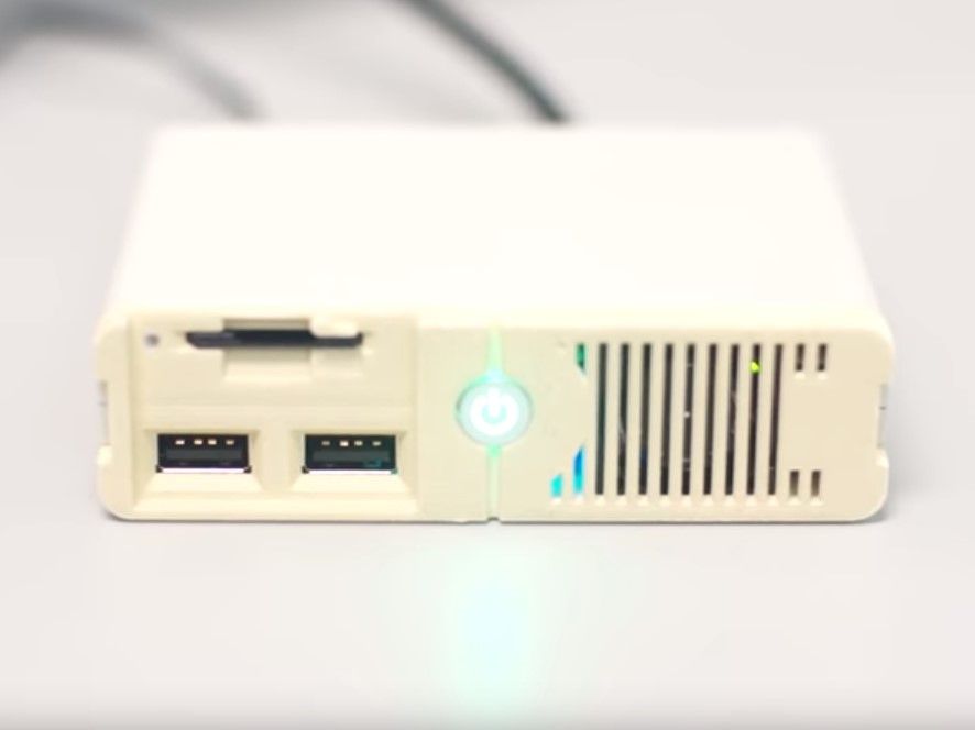 PC Classic Console With '80s, '90s Games Starts Crowdfunding Soon | Tom ...