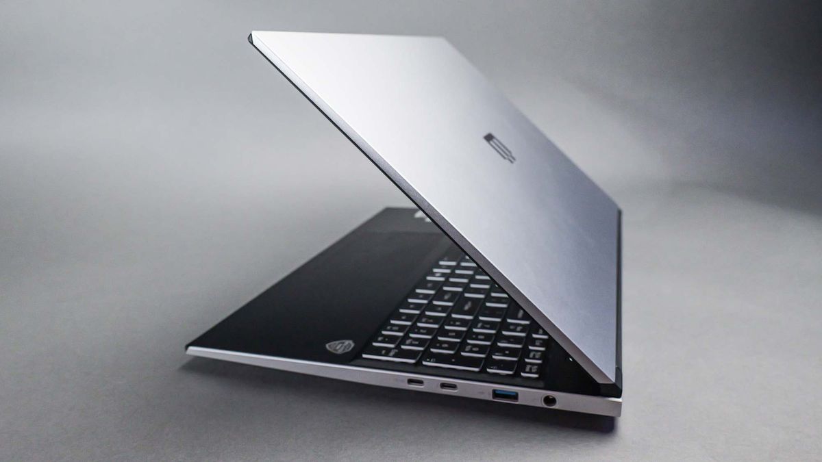 Maingear ML-16 review: A powerful, customizable gaming laptop | Tom's Guide