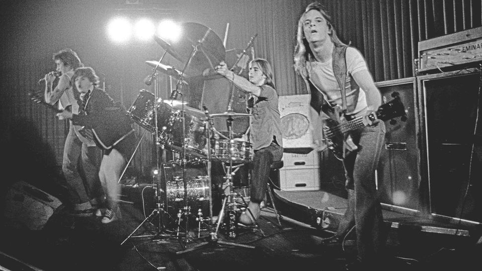 See Rare and Unreleased AC/DC Photos From New Book ‘Big Balls’ | Guitar ...