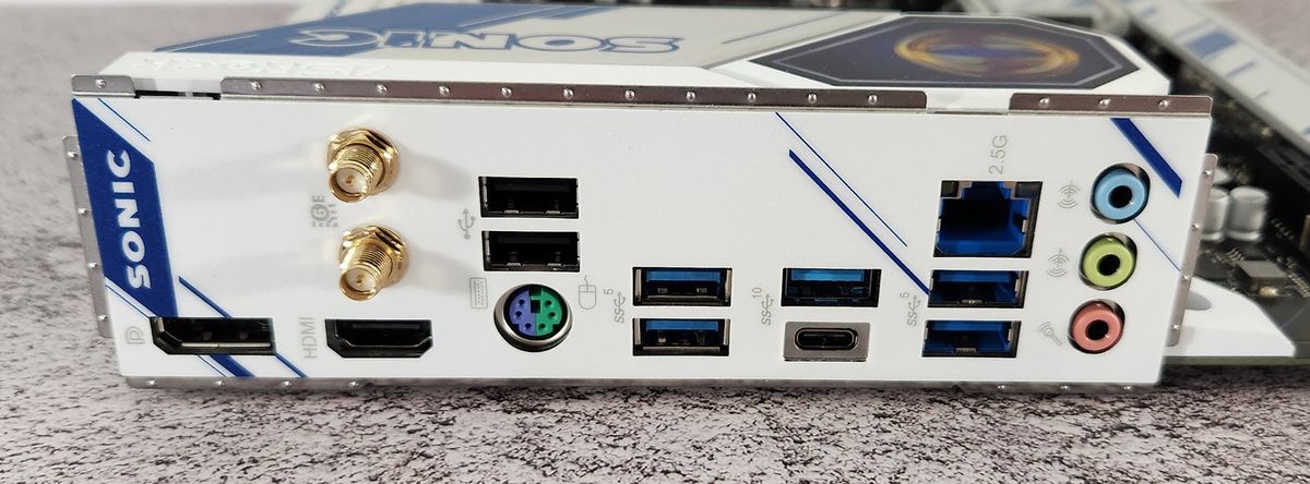 ASRock B760M PG Sonic Wi-Fi Review: Spinning Within Spec | Tom's Hardware