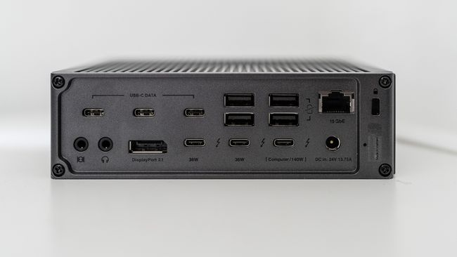 Caldigit TS5 Plus Thunderbolt 5 dock review: speeding by the dock, oh ...