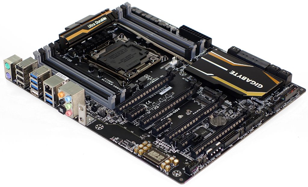 Gigabyte X99-UD4 - Three-Way X99 LGA 2011-v3 ATX Motherboard Shootout