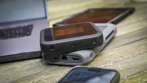 Netgear Nighthawk M3 mobile hotspot router review | TechRadar