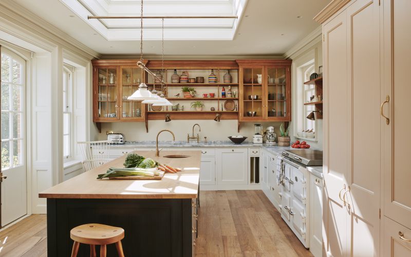 Low-maintenance shrubs: 11 easy-care options for every yard | Homes and Gardens