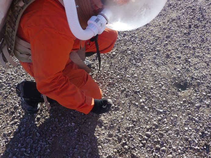 Mock Mars Mission: Staying Clean on the Red Planet | Space