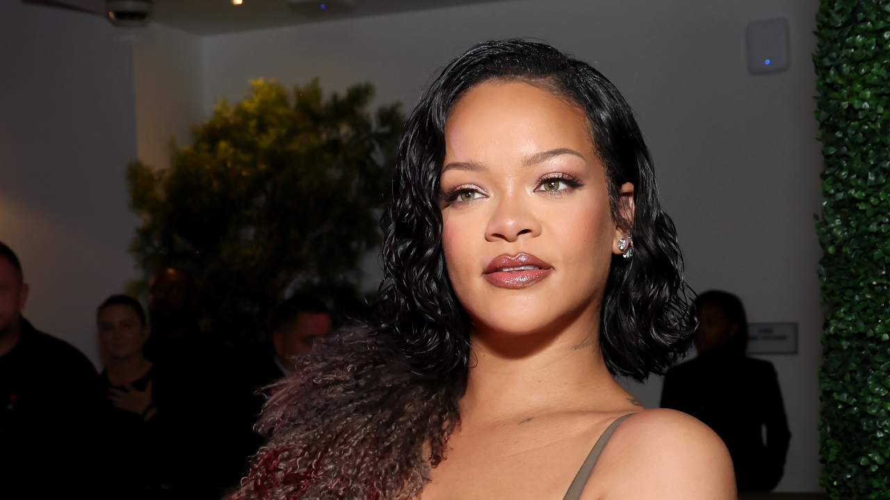 Rihanna Natural Hair