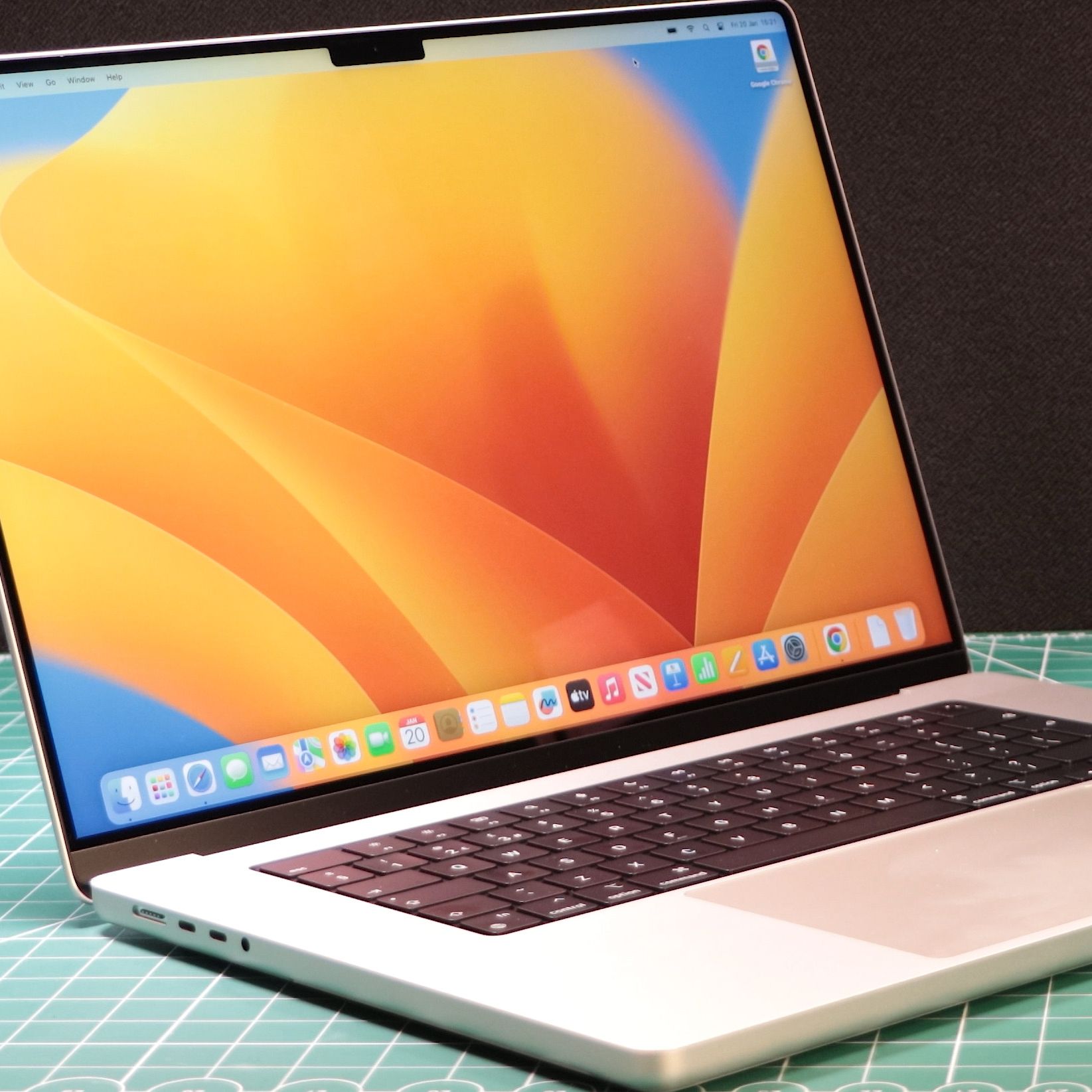 Apple MacBook Pro 16-inch (2023) review: a productivity Apple MacBook Pro 16-inch (2023) review: a productivity
