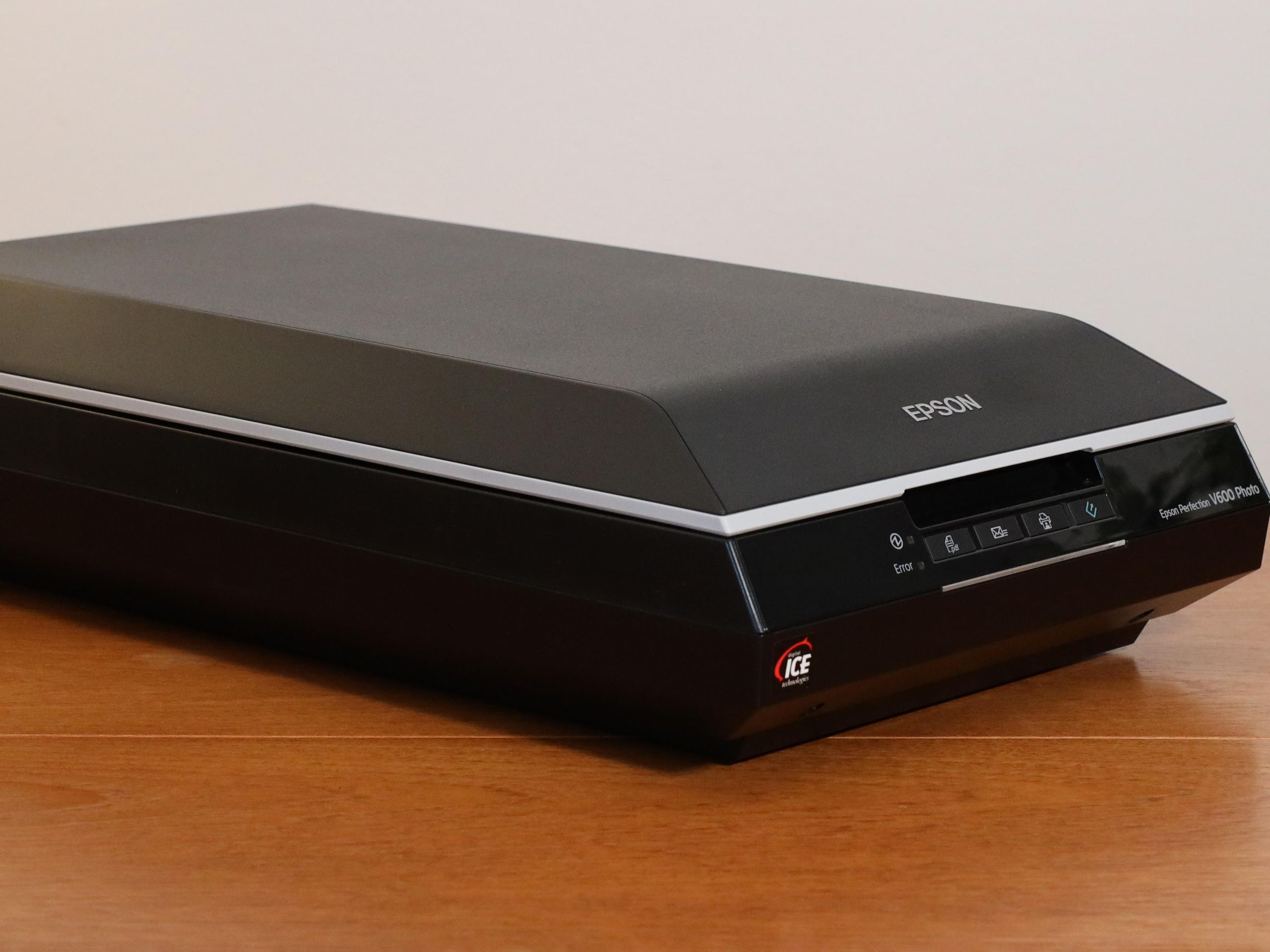 Epson Perfection V600 Home Photo Scanner Uk
