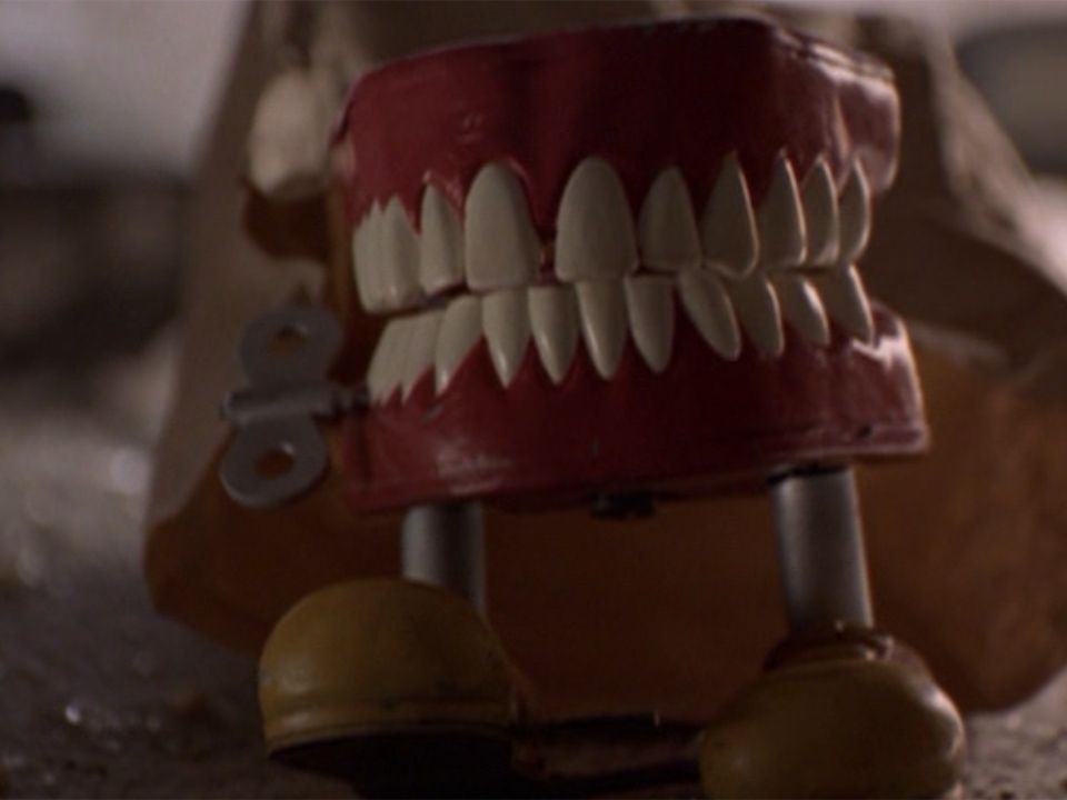 Woodchuck Chattering Teeth