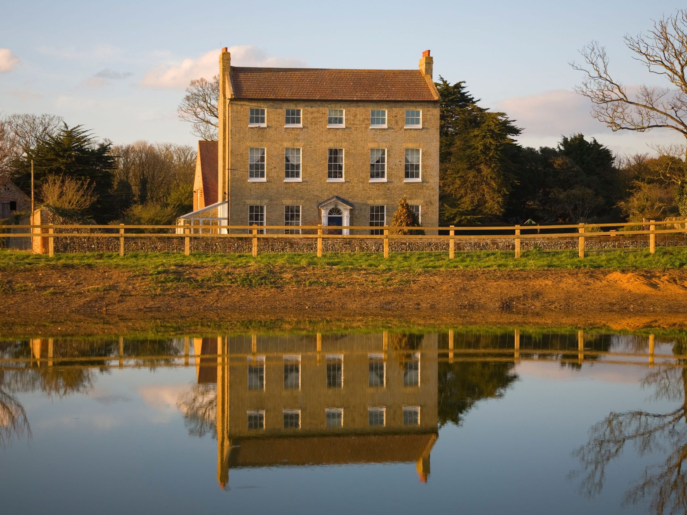 Traditional Farmhouse Uk