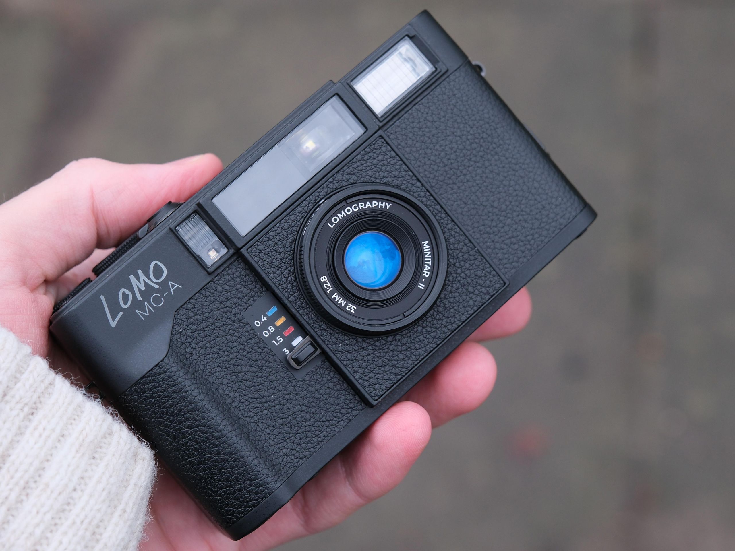 Lomo Camera Logo
