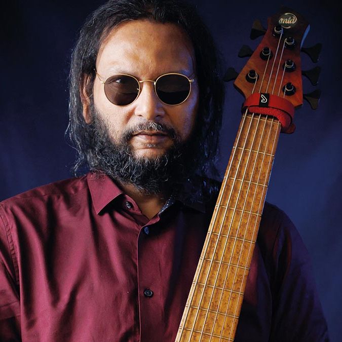 Roland Temple's Instagram, Twitter & Facebook on IDCrawl