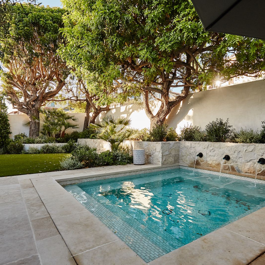 Tiny Yard Pools 35 Small Swimming Pools Ideas That Don't Take Up Much