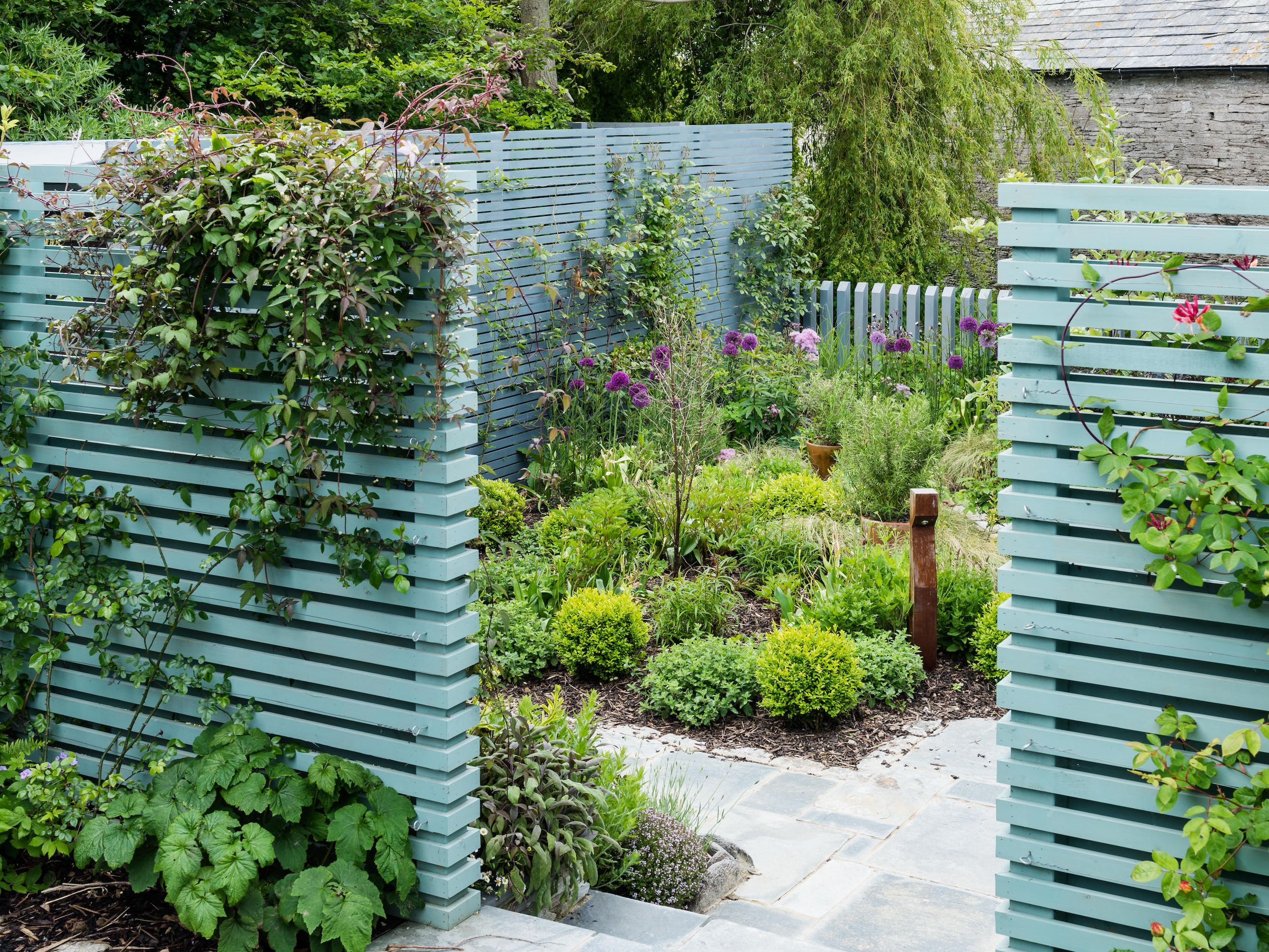 Natural Wood Color Fence