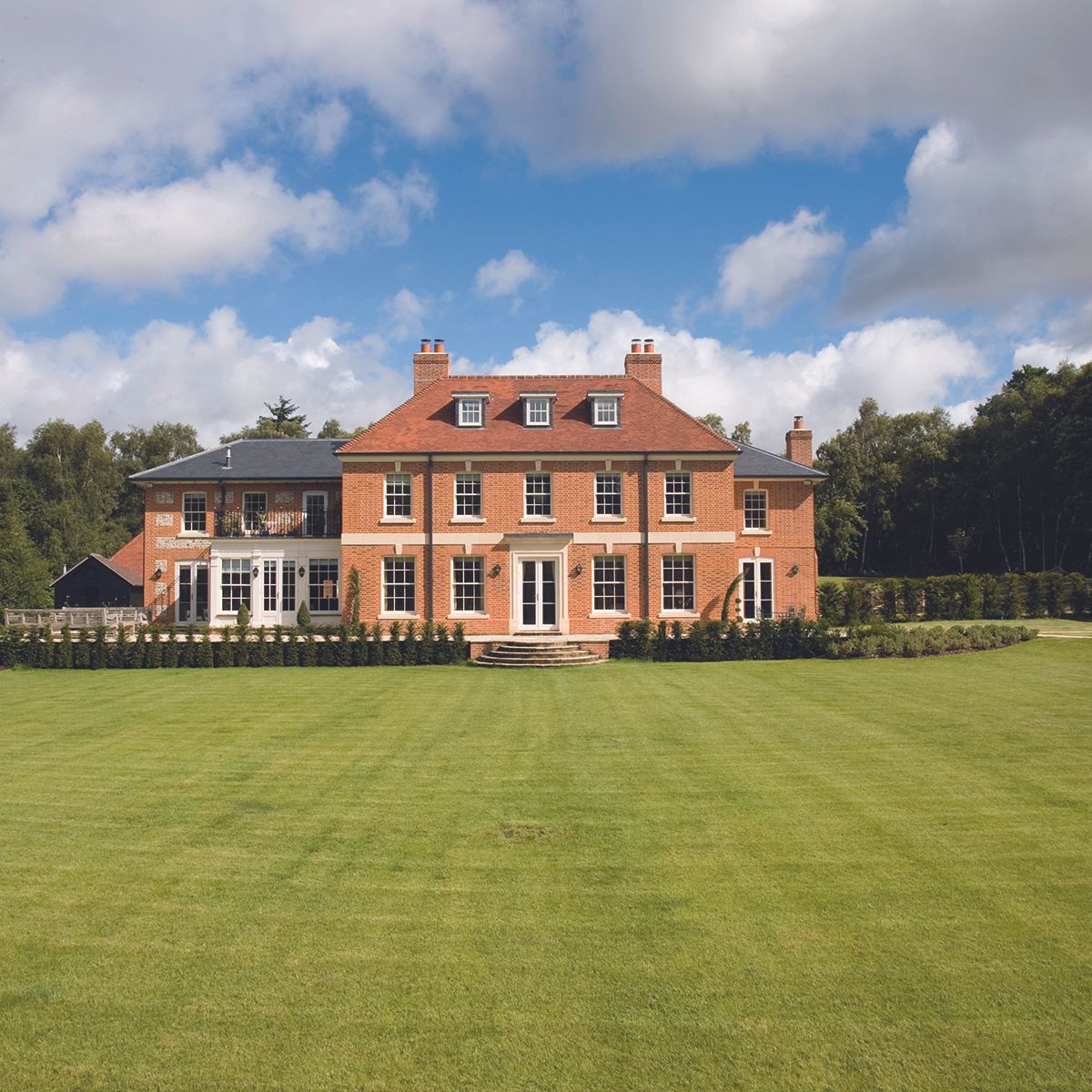 Georgian Manor Homes