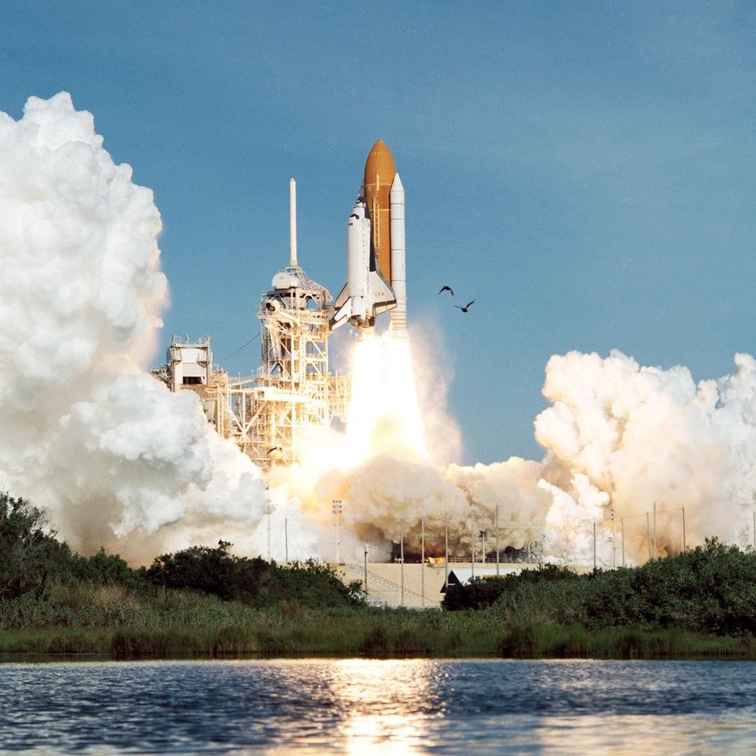 Columbia Space Shuttle Cockpit Hd