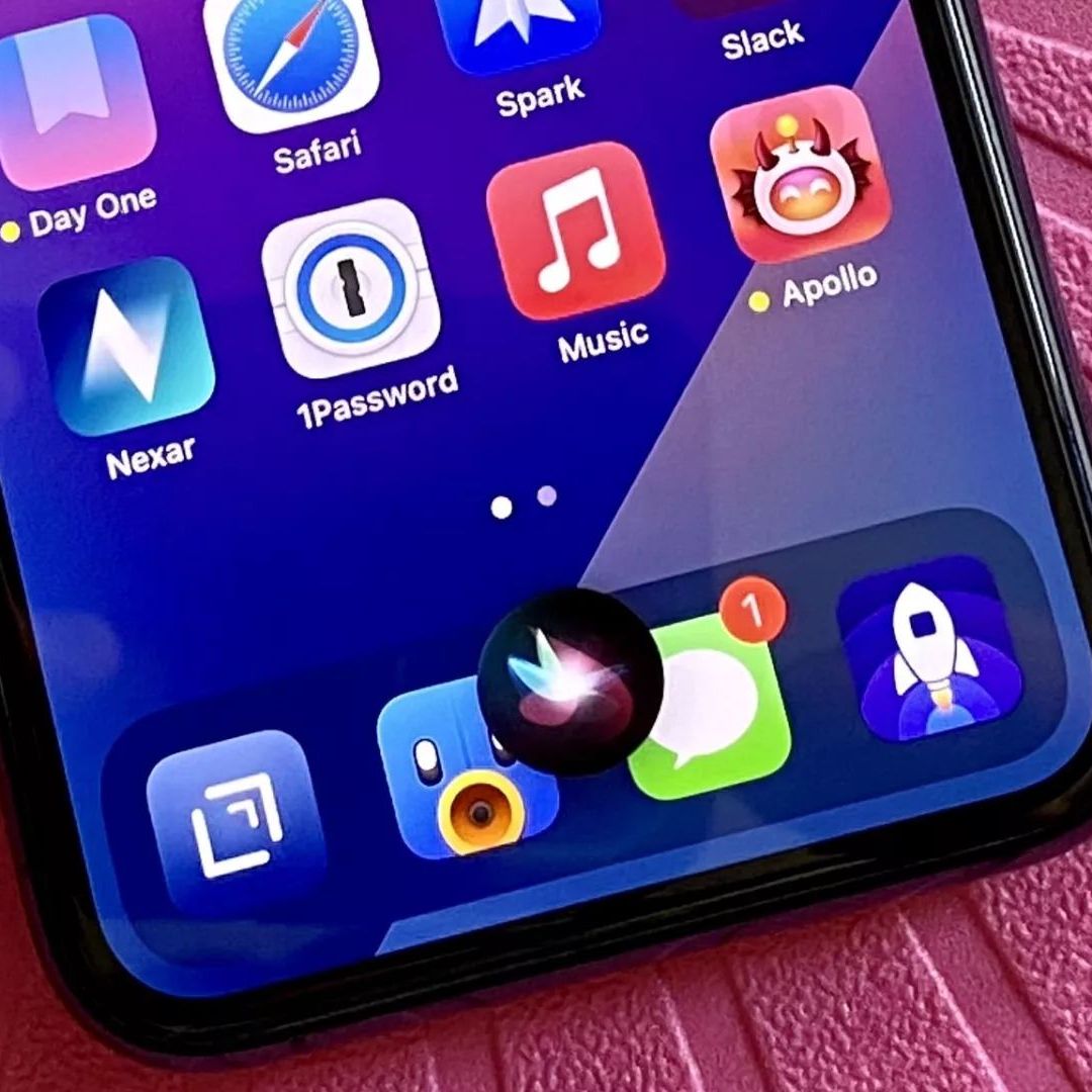 Apple Insider Logo MacRumors: Apple News And Rumors