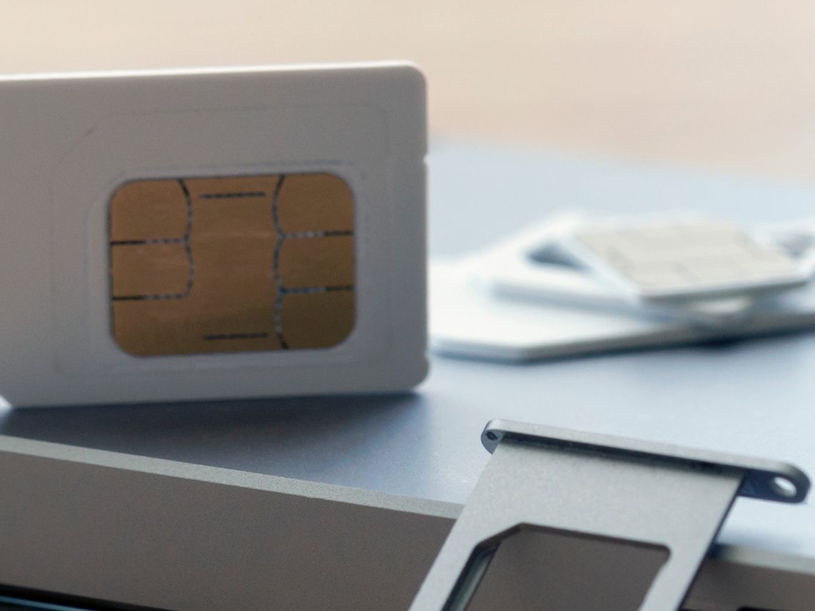 What Is A Sim Card And How Does It Work Dignited