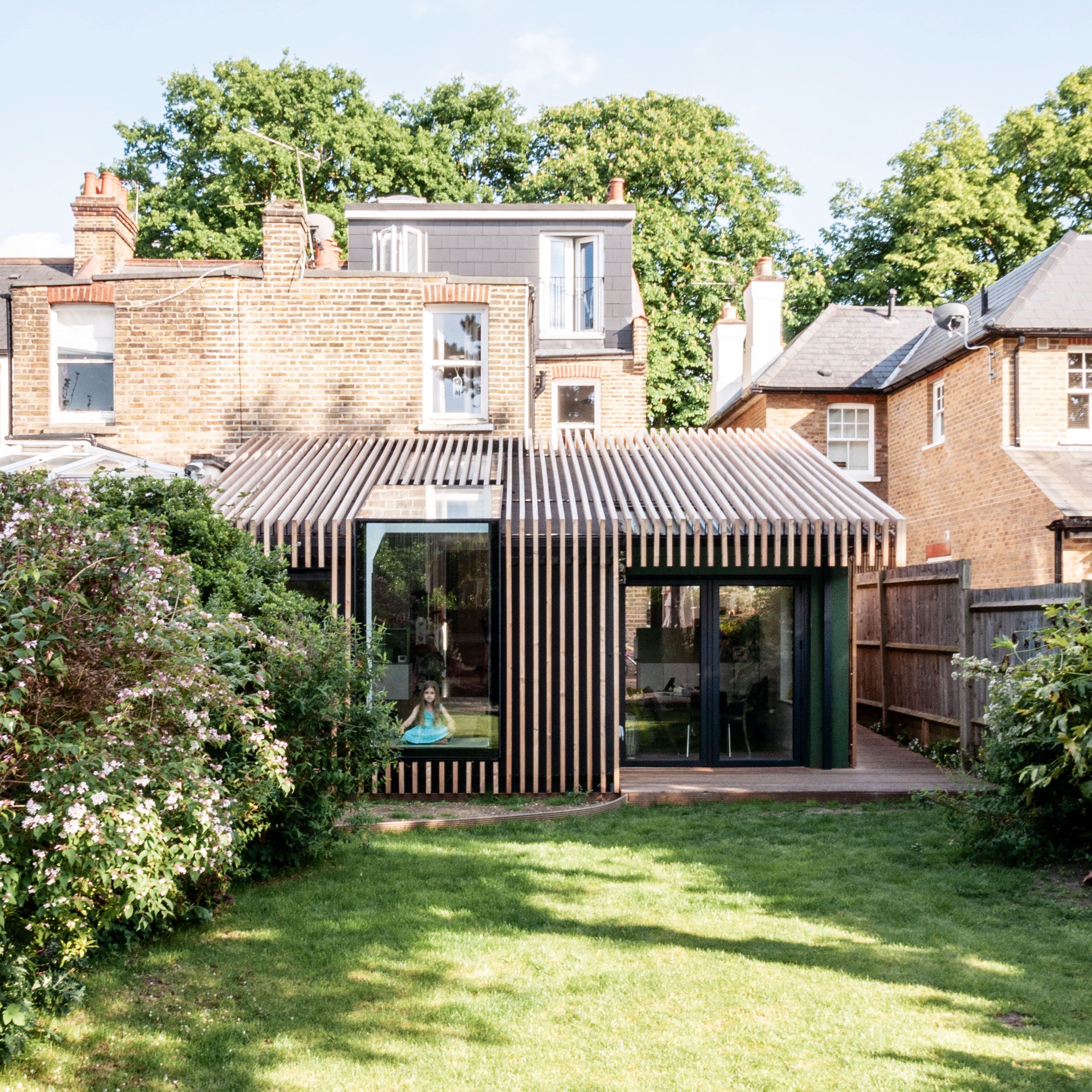 Zero Lot Home Exterior Traditional Design How To Design A House