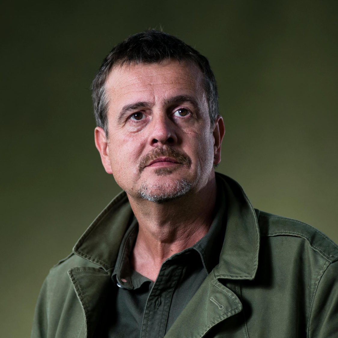 Mark Billingham's Instagram, Twitter & Facebook on IDCrawl