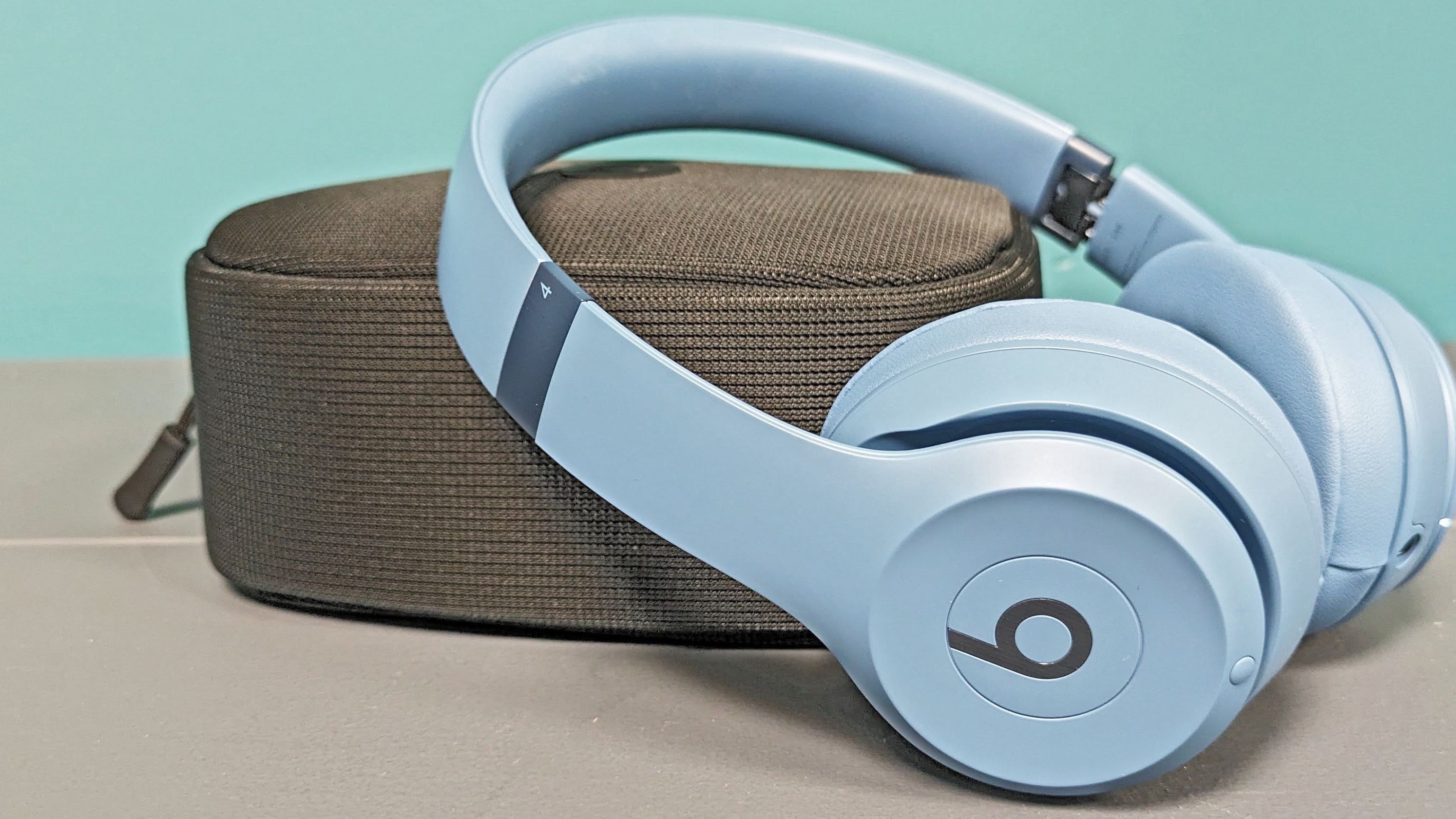 Beats Headphones Blue Solo