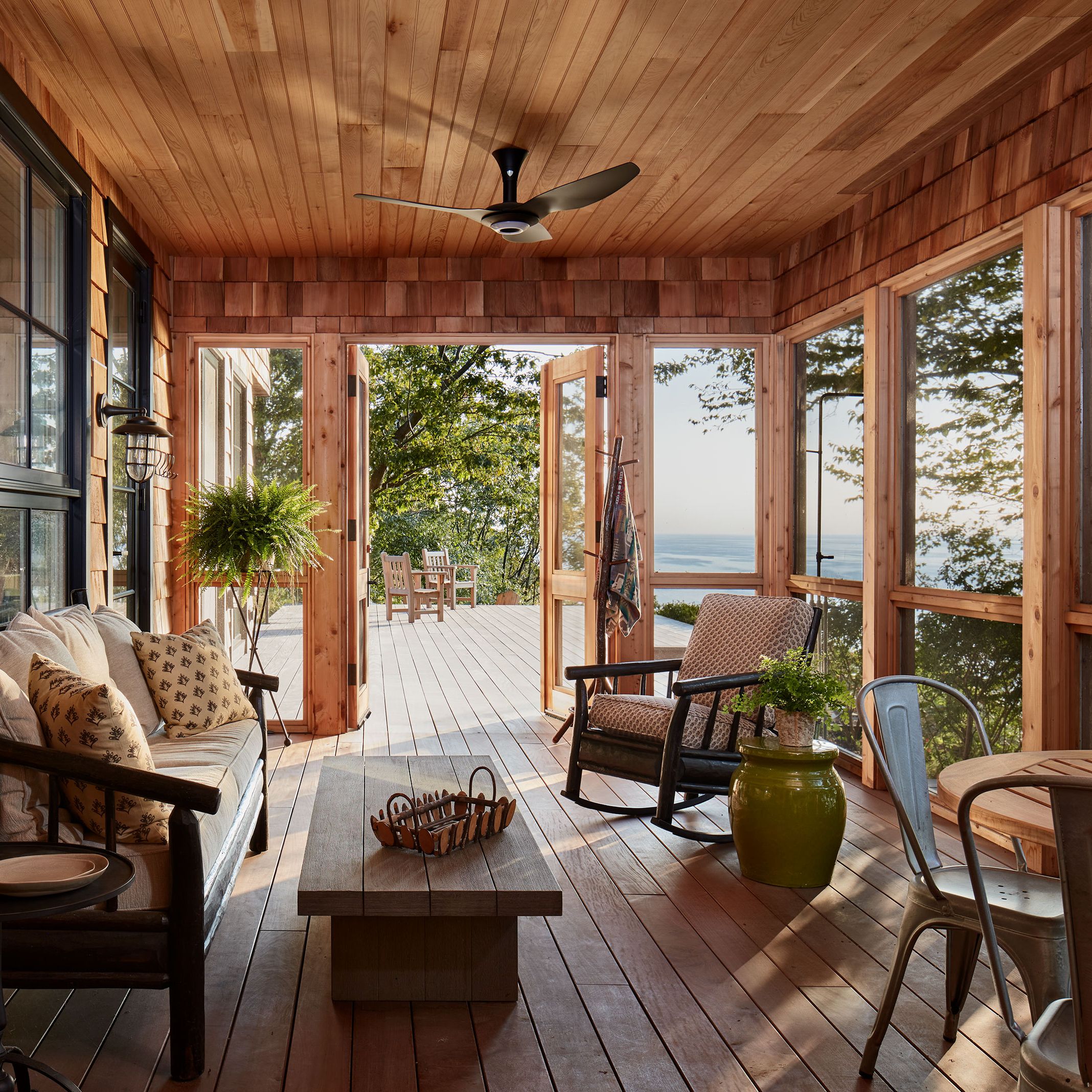 Nice Cabin Style House Inside