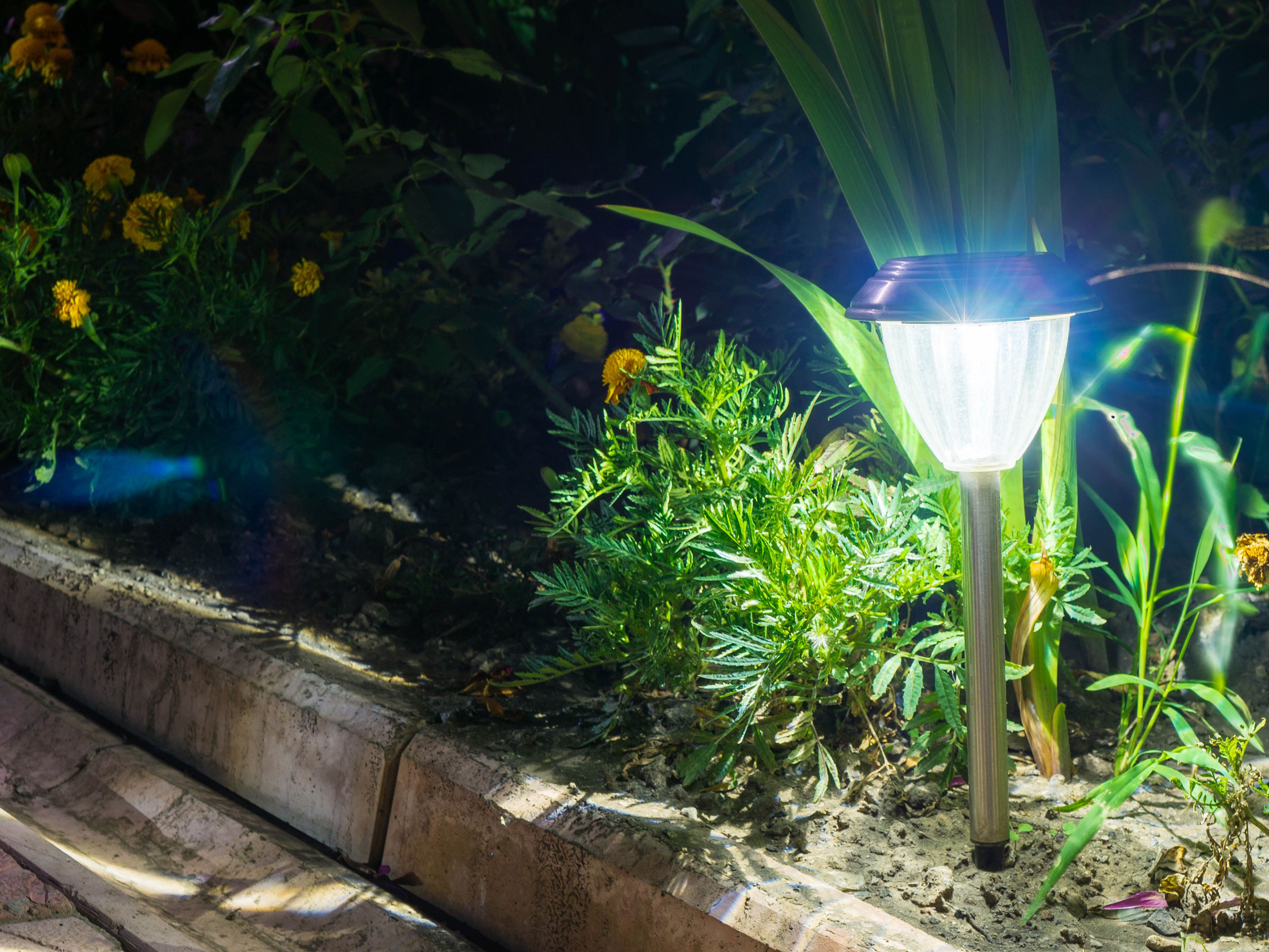 Outside Lights Not Working How To Troubleshoot And Repair String