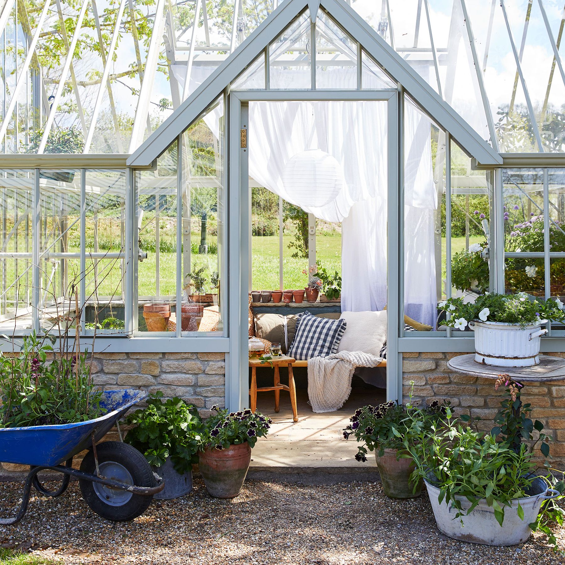 Rustic Greenhouse Vent Design