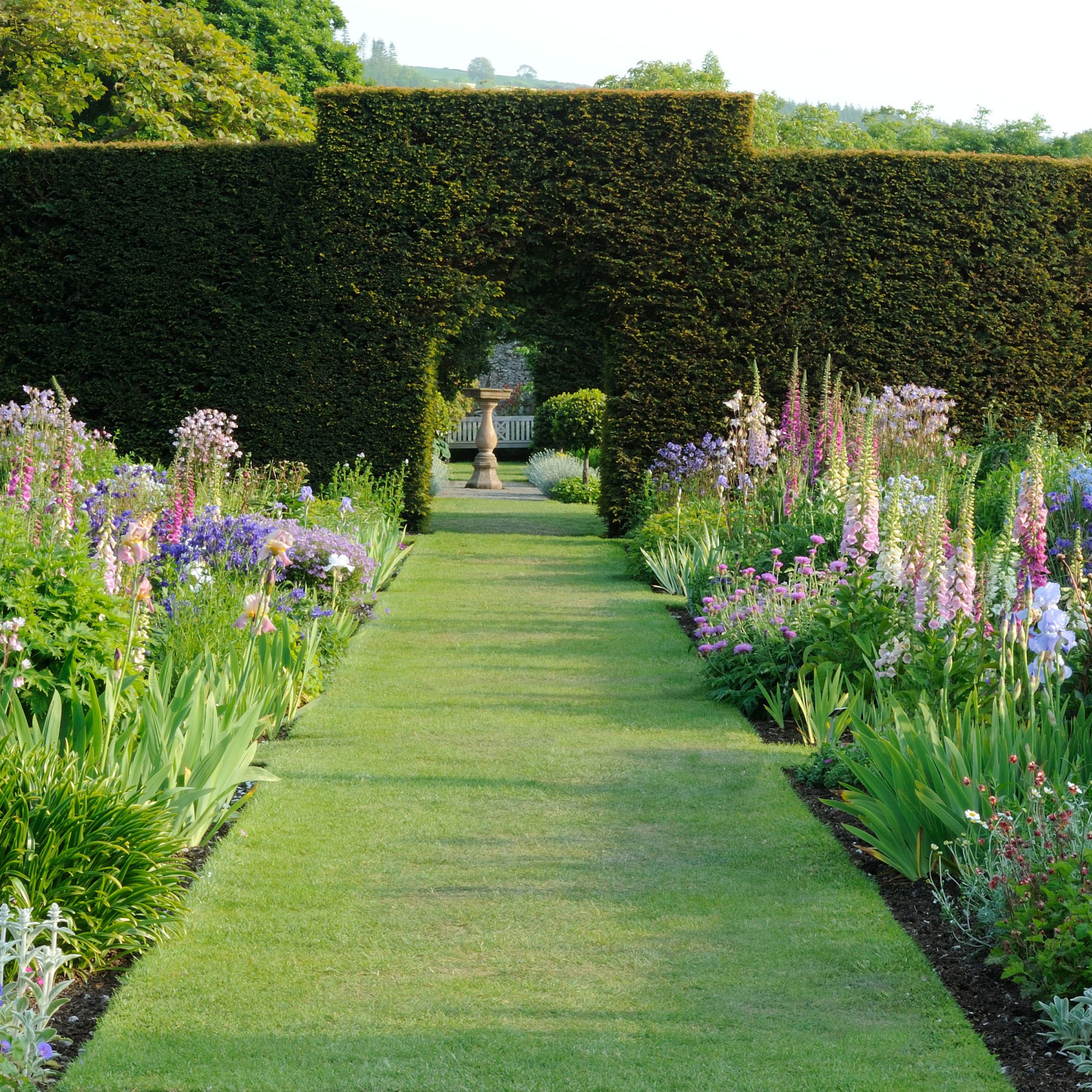 Sample Flower Bed Designs