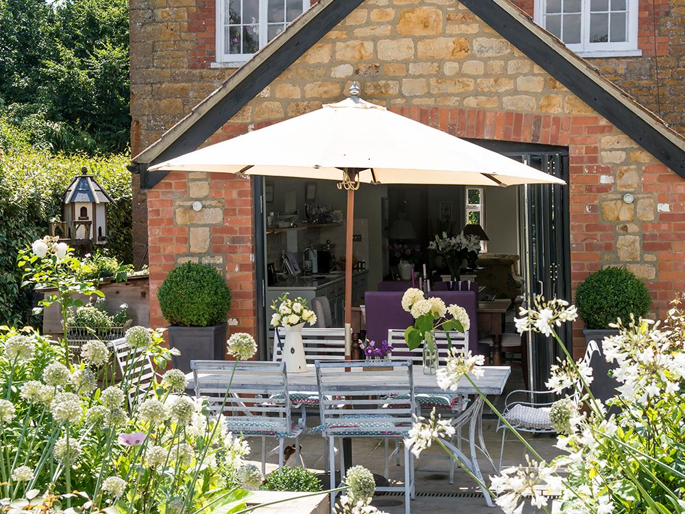 Split Entry Garden Ideas 10 Sloping Garden Ideas For Gardening On A