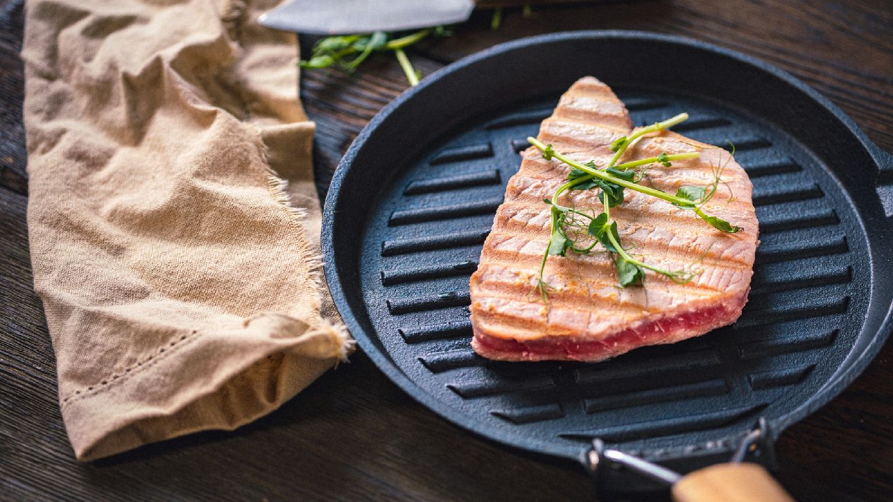 How to Reheat Tuna Just A Little Bite Steak Perfectly