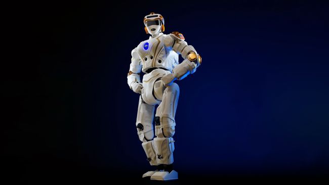 NASA hopes humanoid robots can help us explore the moon and Mars | Space