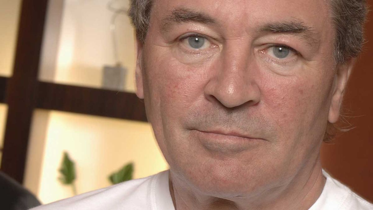 Eras-defining? Beyonce joins Taylor Swift on the red carpet at the Eras ...