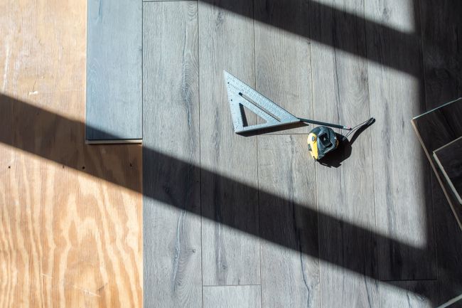 What is a floating floor? Weighing up the pros and cons | Homebuilding