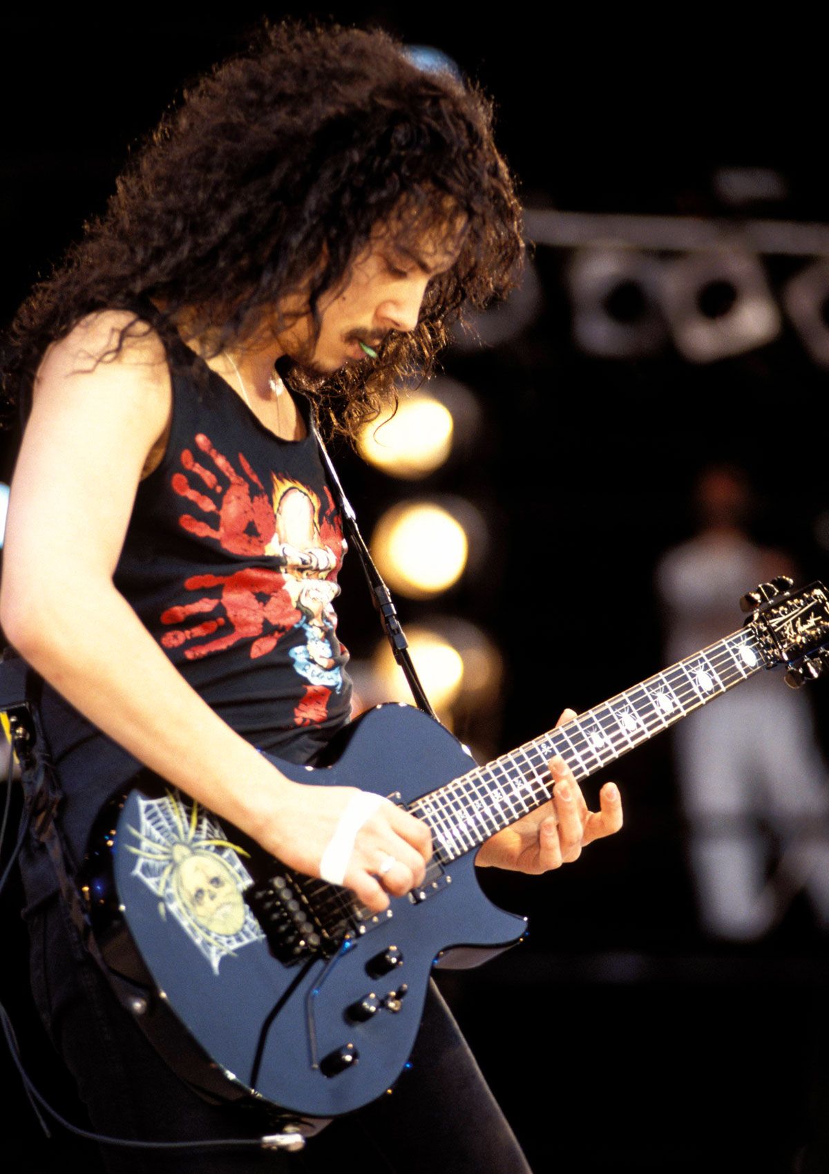 ESP officially announces Kirk Hammett's new 30th Anniversary Signature ...