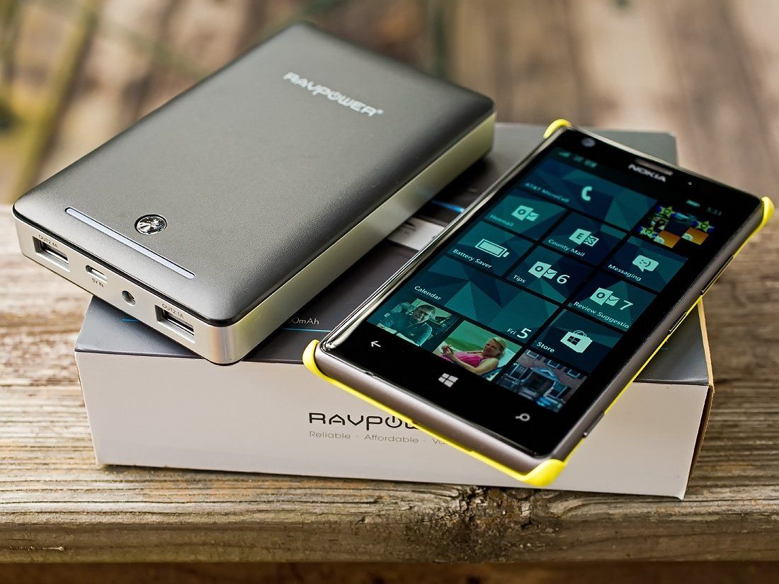 RAVPower Deluxe Portable Charger, power in your pocket | Windows Central