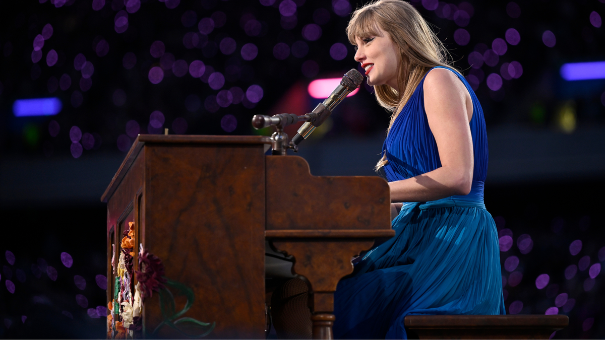 Taylor Swift Gives Edinburgh Food Bank Generous Donation | Marie Claire