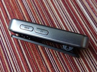 Hands-on with the Samsung Level Link wireless adapter | Android Central