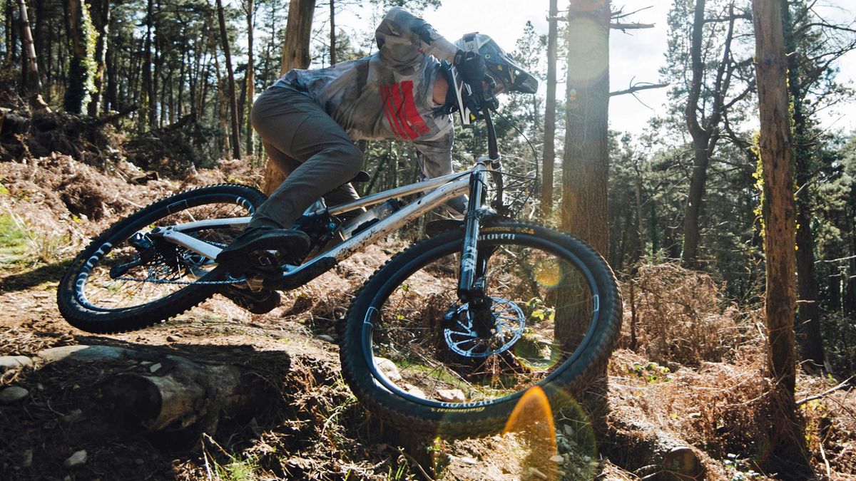Privateer Bikes lifts the lid on its new Gen2 enduro bike | Bike Perfect